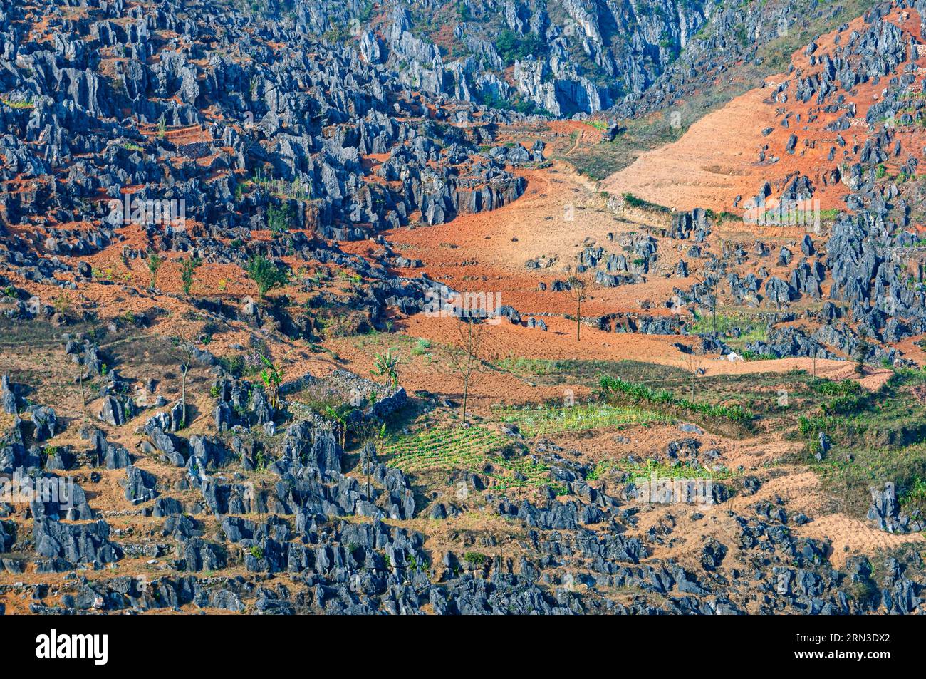 Vietnam, Ha Giang, 4C road between Dong Van and Meo Vac, landscapes ...