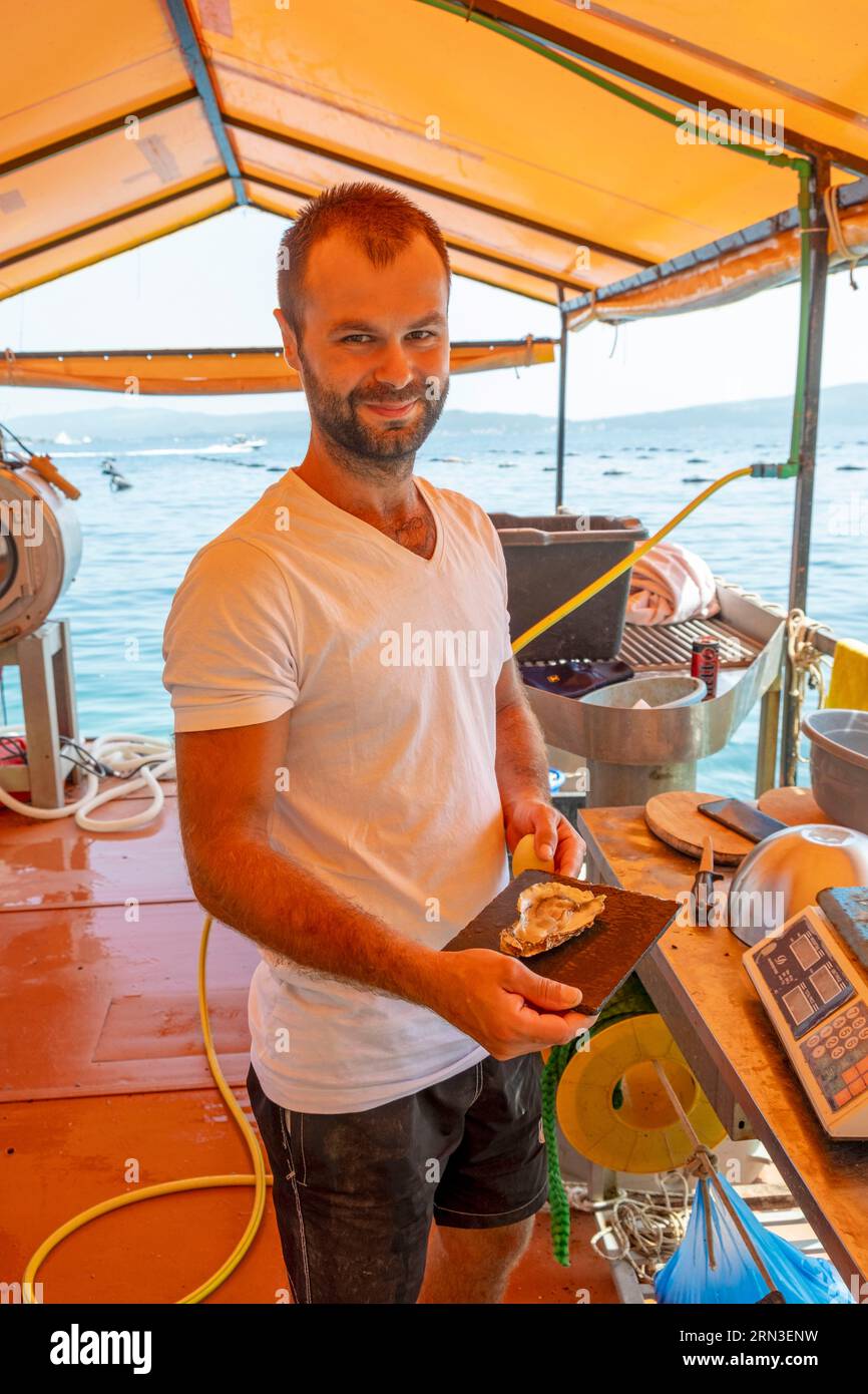 Montenegro, Adriatic coast, Bay of Kotor, Strait of Verige, Kamenari ...