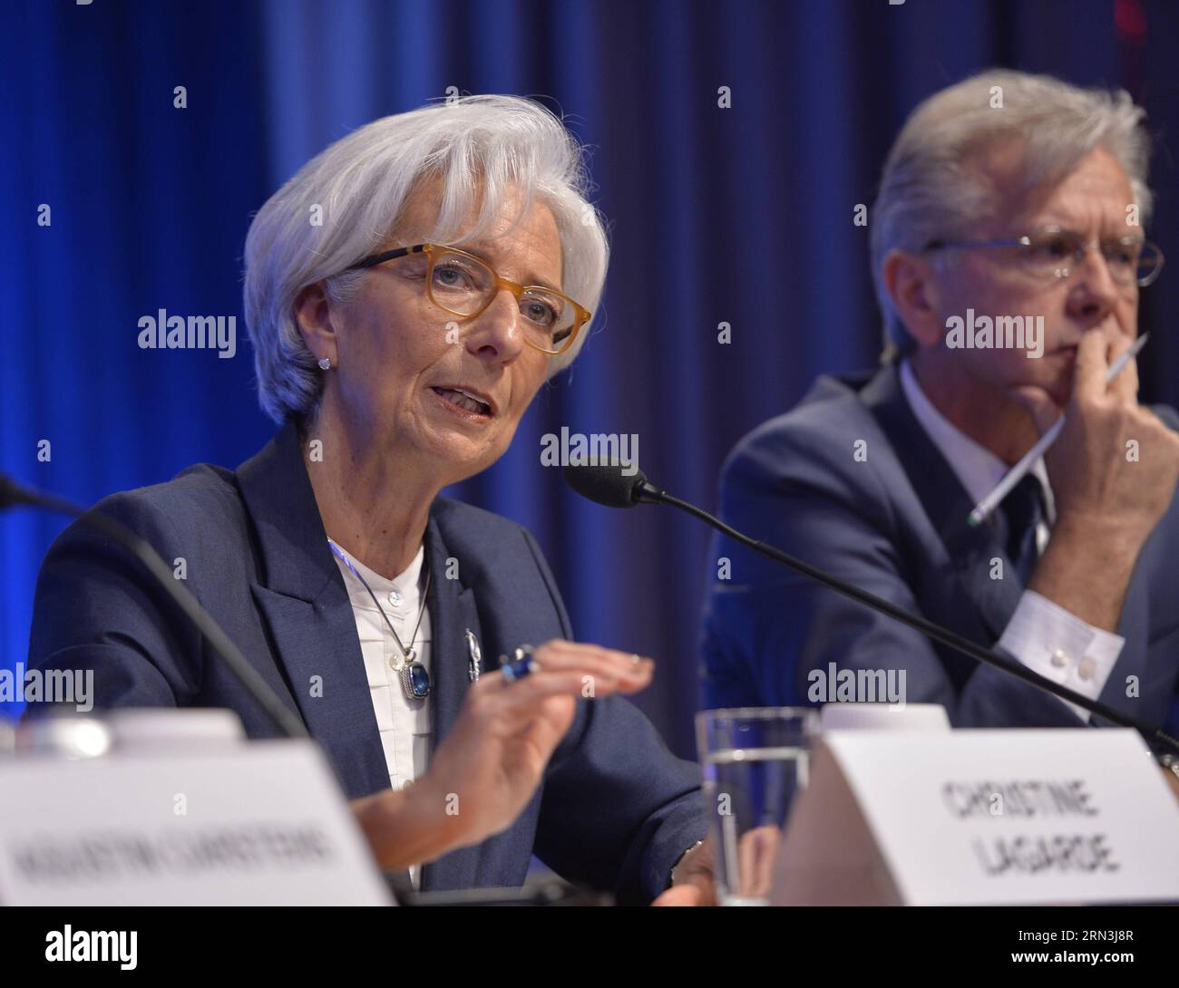 Imfworldbank hi-res stock photography and images - Alamy