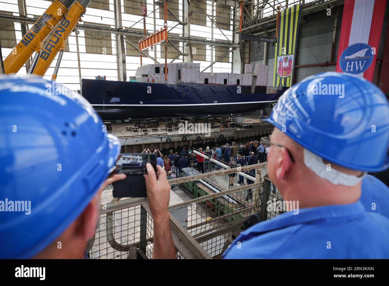 Lauenburg, Germany. 31st Aug, 2023. The shell of the research vessel "Coriolis" is put into the ...