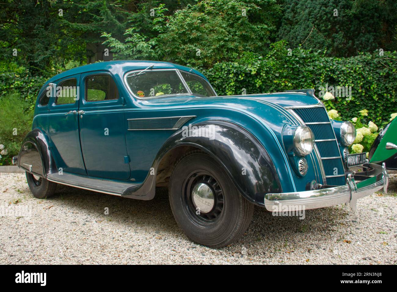 A blue CHRYSLER oldtimer Stock Photo - Alamy