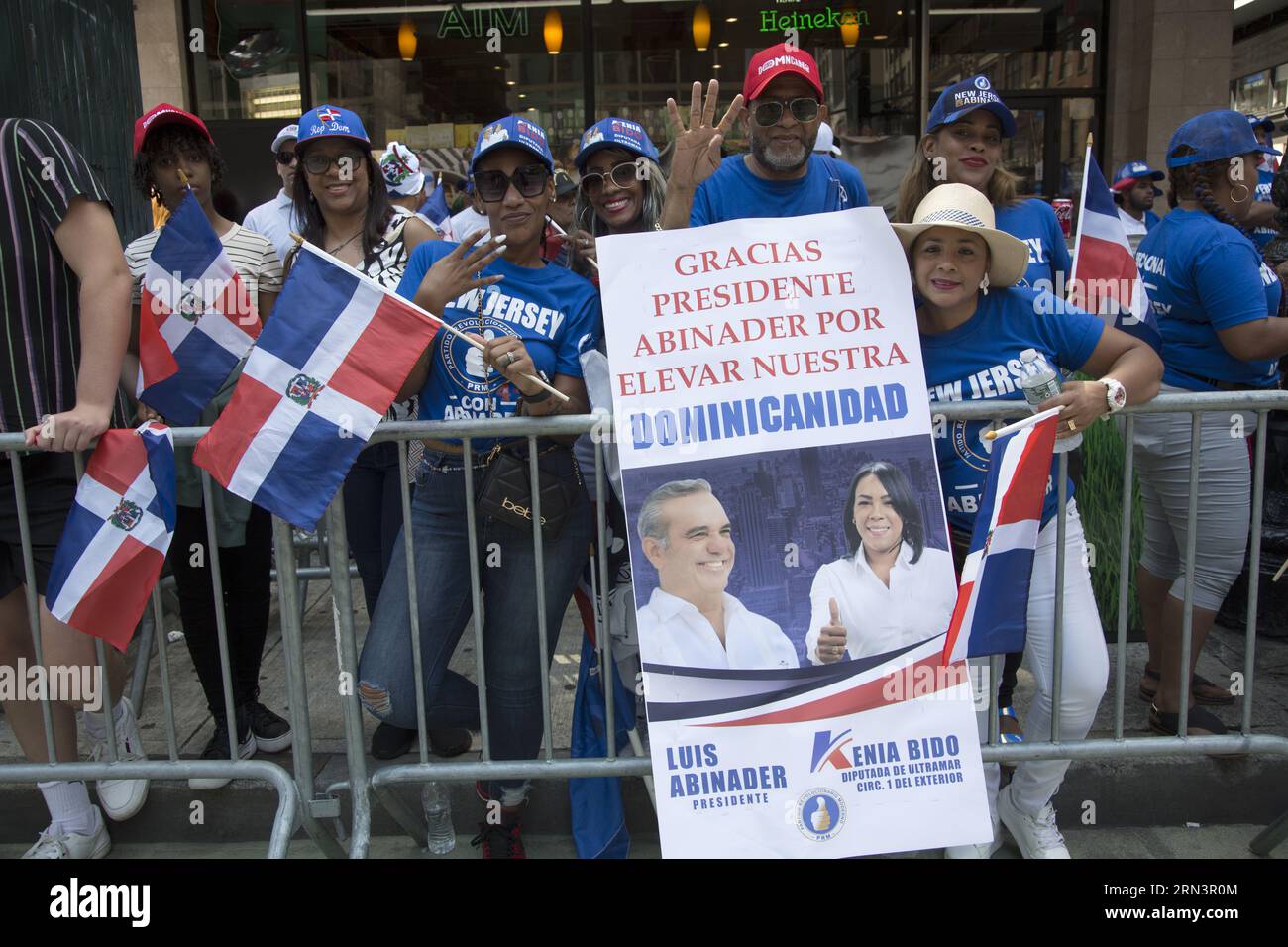 Dominican Americans celebrate at the 41st annual Dominican Day Parade ...