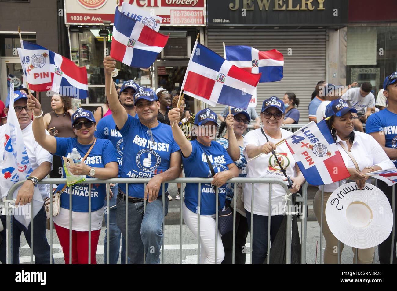 Dominican Americans celebrate at the 41st annual Dominican Day Parade ...