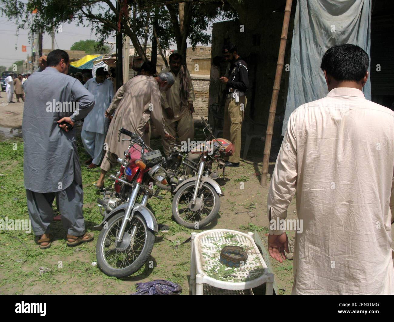 Pakistansibiblast hi-res stock photography and images - Alamy