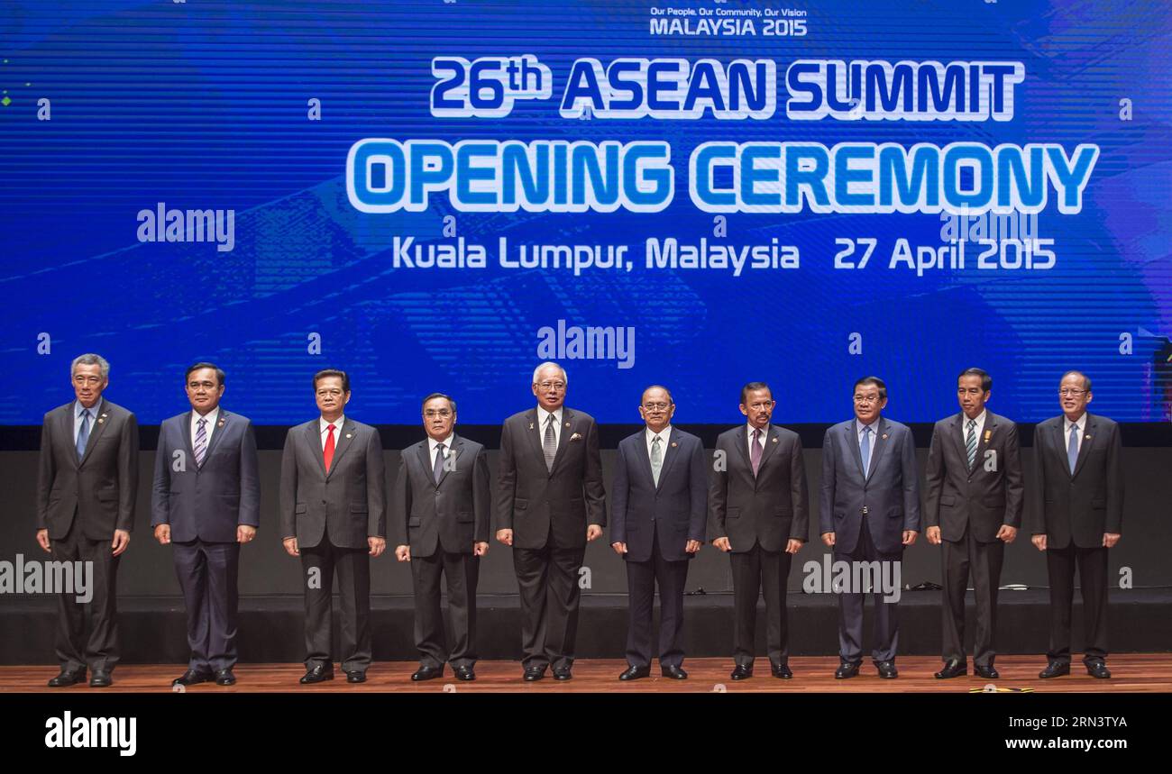 Leaders of the Association of Southeast Asian Nations (ASEAN) pose for ...