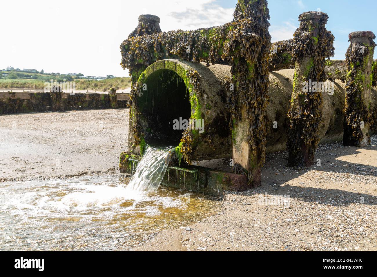 Stormwater pipe hi-res stock photography and images - Alamy