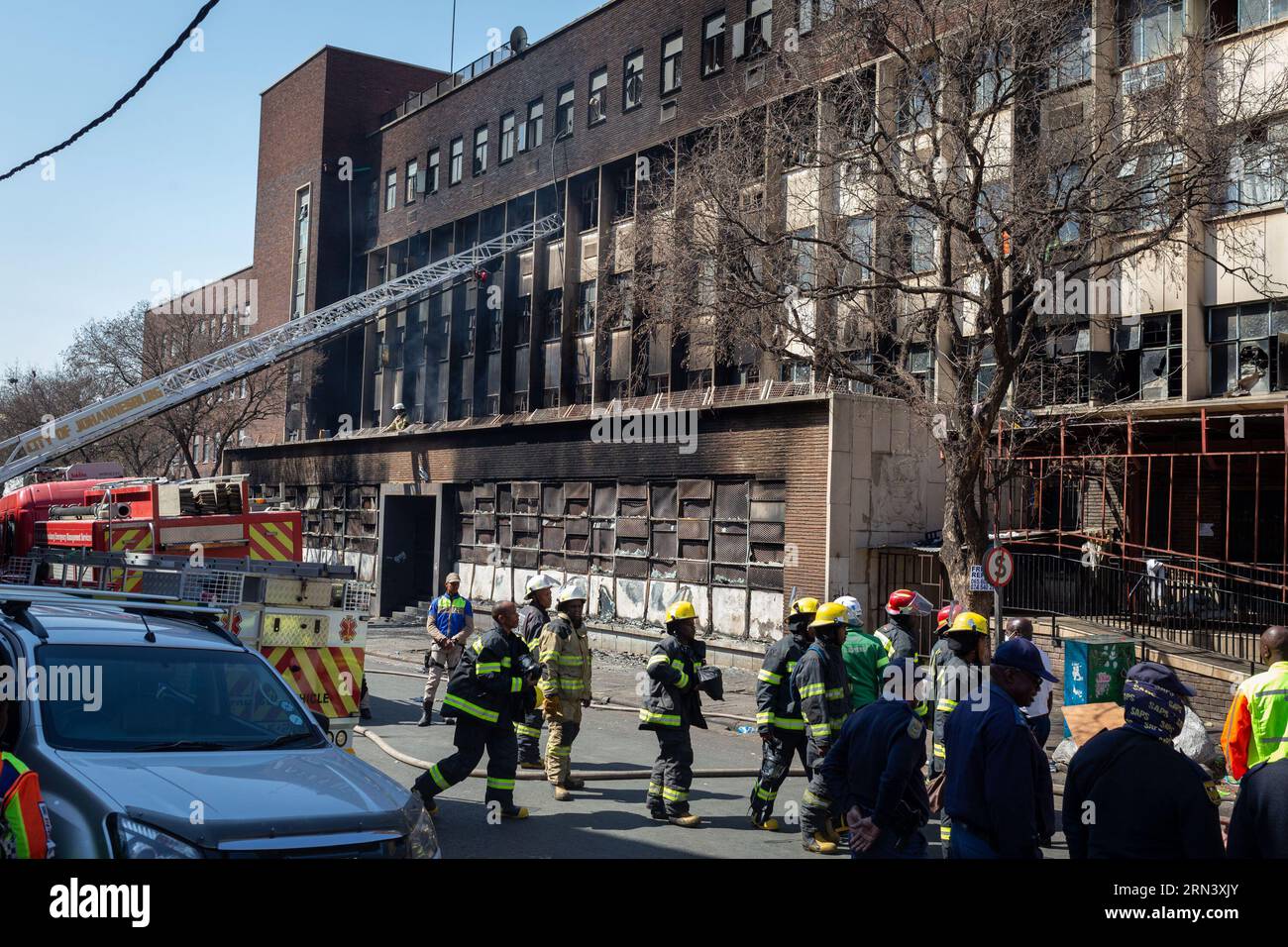 Fire workes hi-res stock photography and images - Alamy