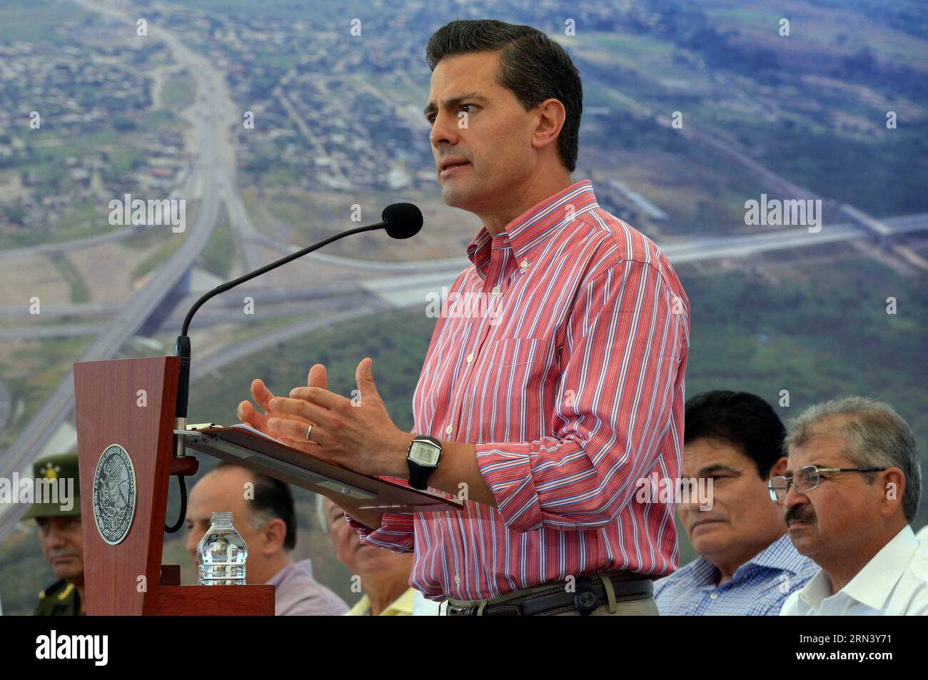 MAZATLAN, April 29, 2015 -- Image provided by shows Mexican President ...