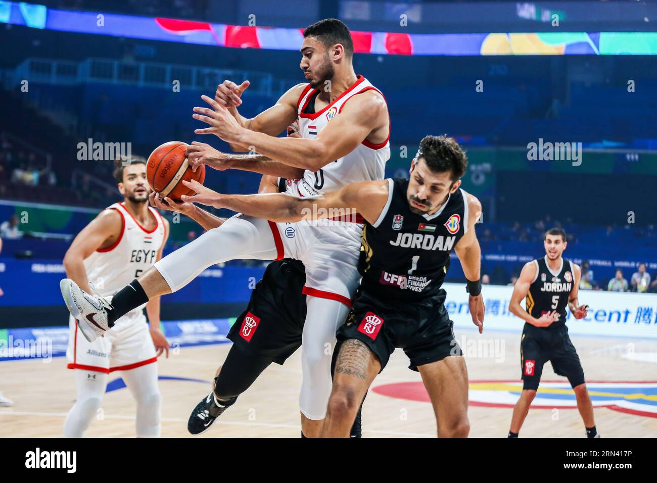 Manila, Philippines. 31st Aug, 2023. Amr Zahran (2nd L) of Egypt vies ...