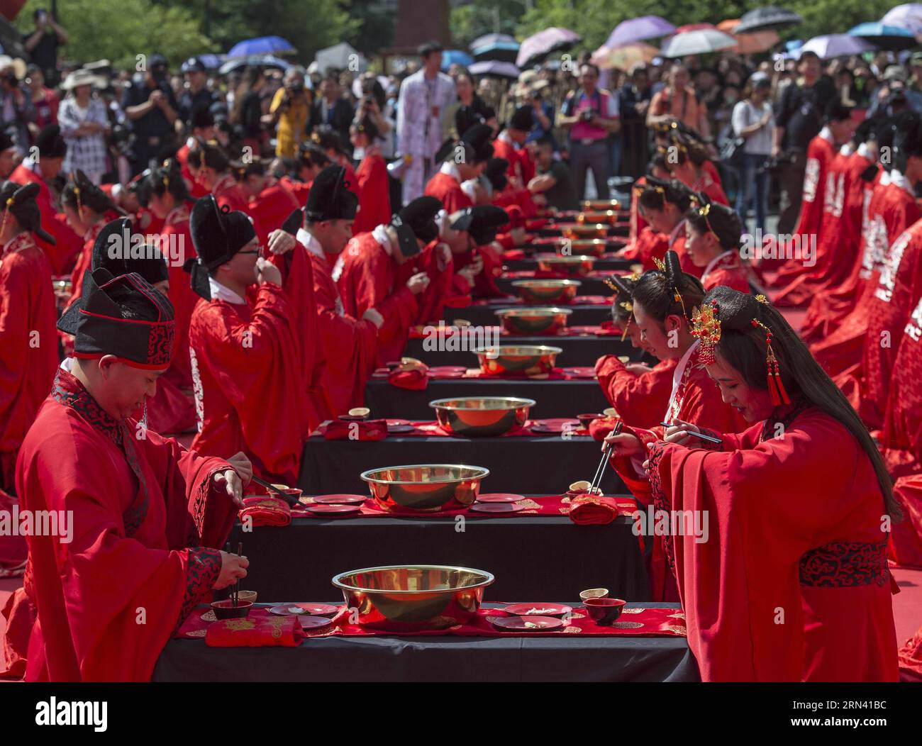 Chinachongqinggroup hi-res stock photography and images - Alamy