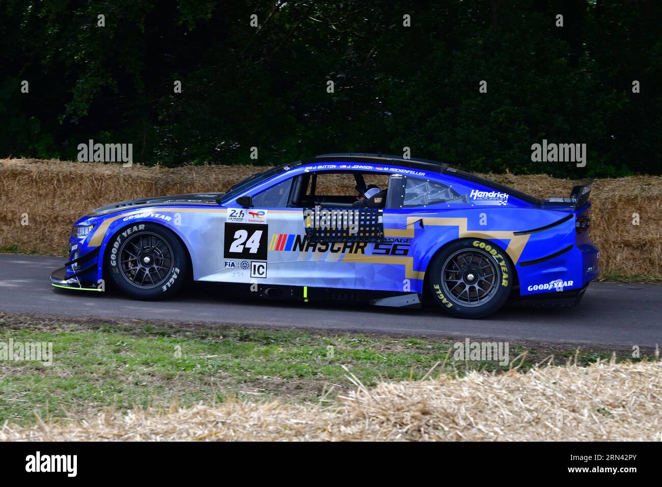 Jenson Button, Mike Rockenfeller, Chevrolet Camaro ZL1, 75 Years of ...