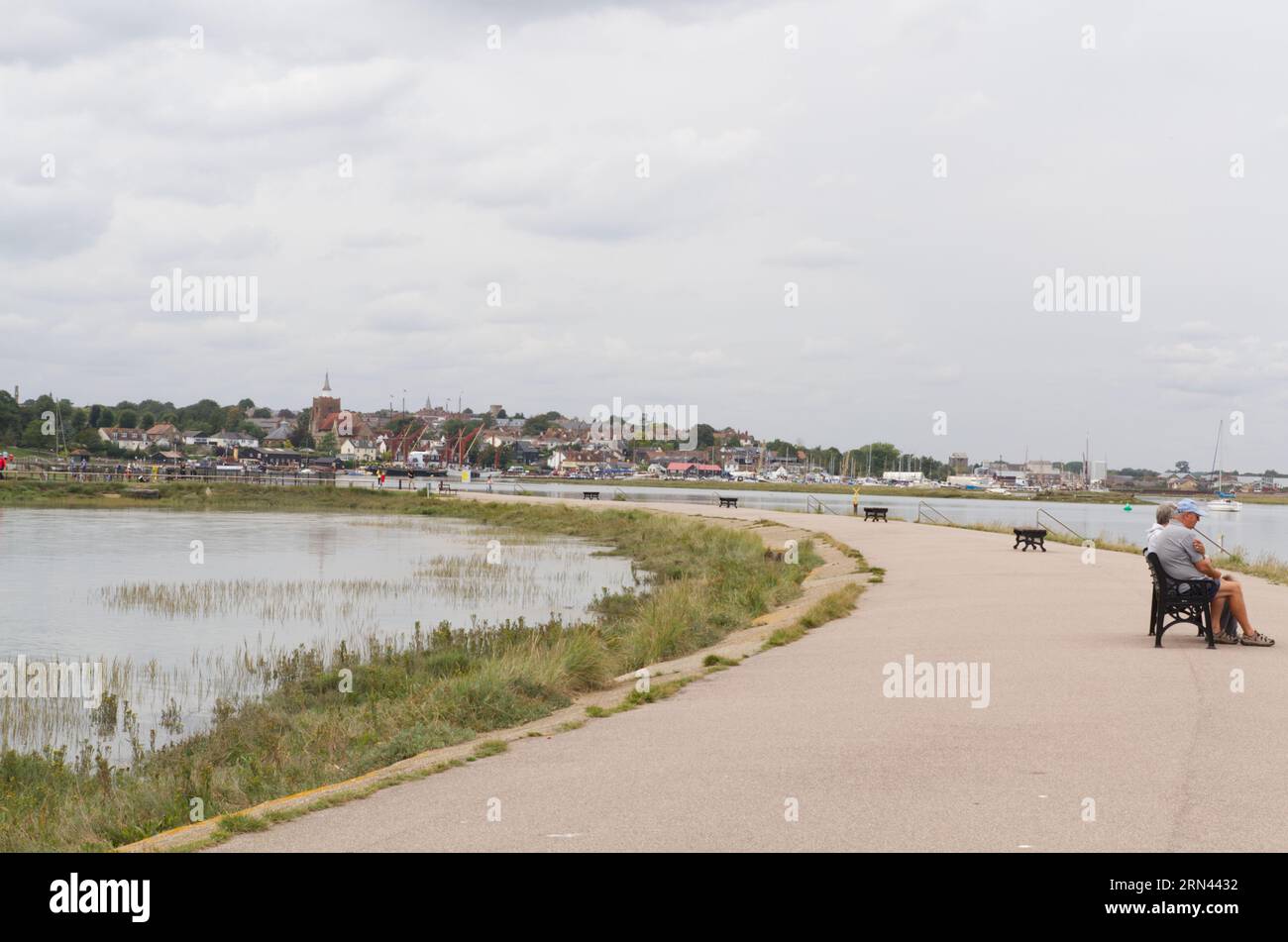 View along Maldon Promenade towards the Hythe Quay, Maldon, Essex Stock ...