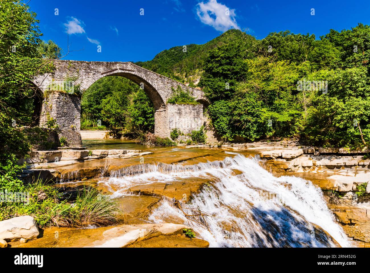 Fiume montone hi-res stock photography and images - Alamy