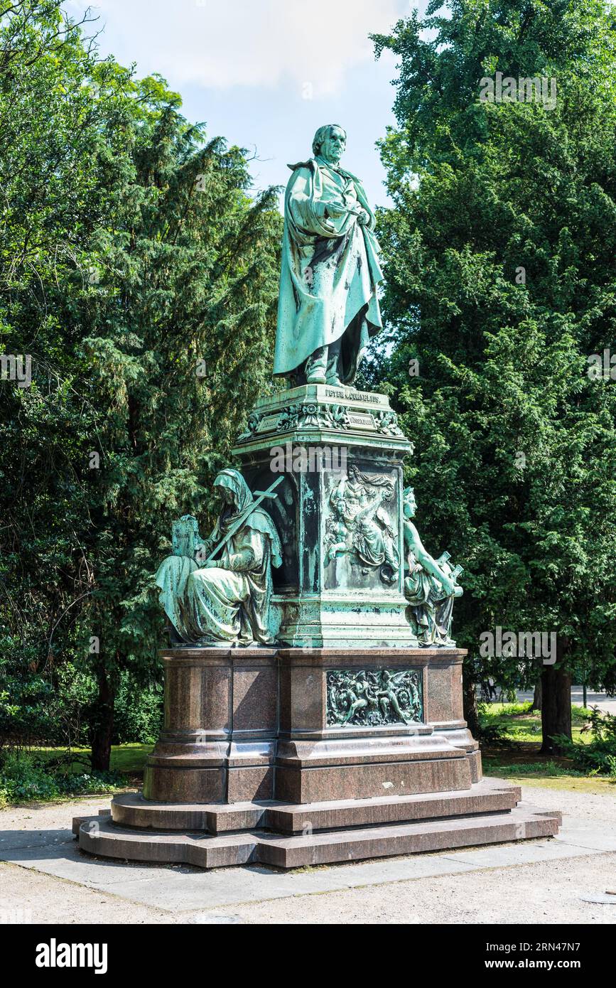 Dusseldorf, Germany - June 2, 2022: The Peter von Cornelius statue. The ...