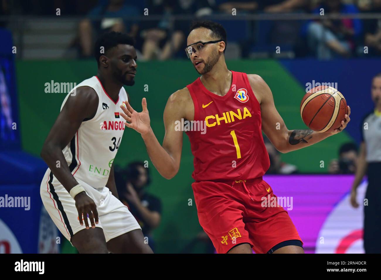 Quezon, Philippines. 31st Aug, 2023. Gerson Goncalves (L) of the Angola ...