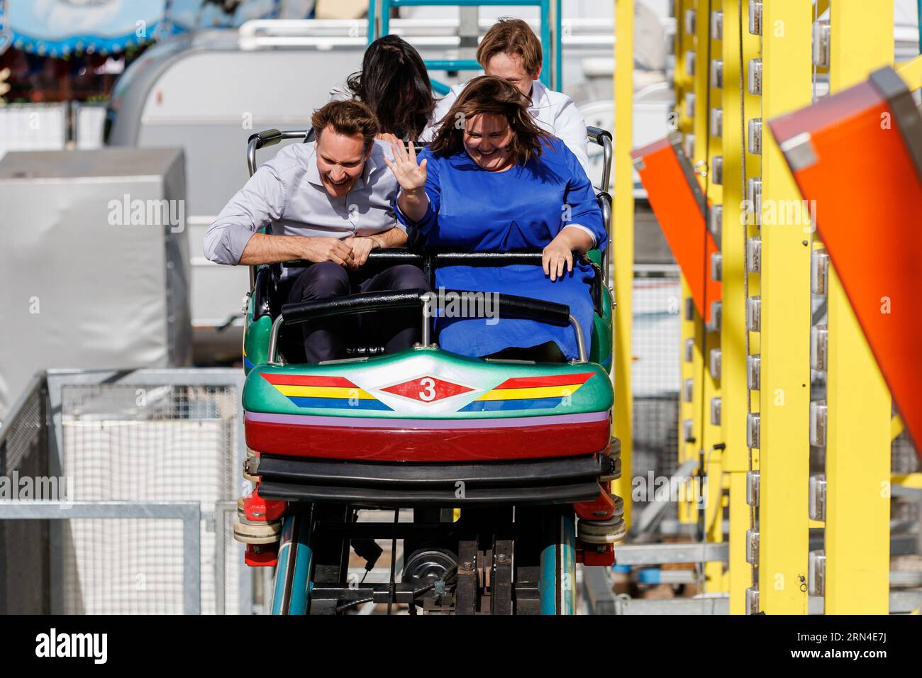 Roller coaster wild mouse hi-res stock photography and images - Alamy