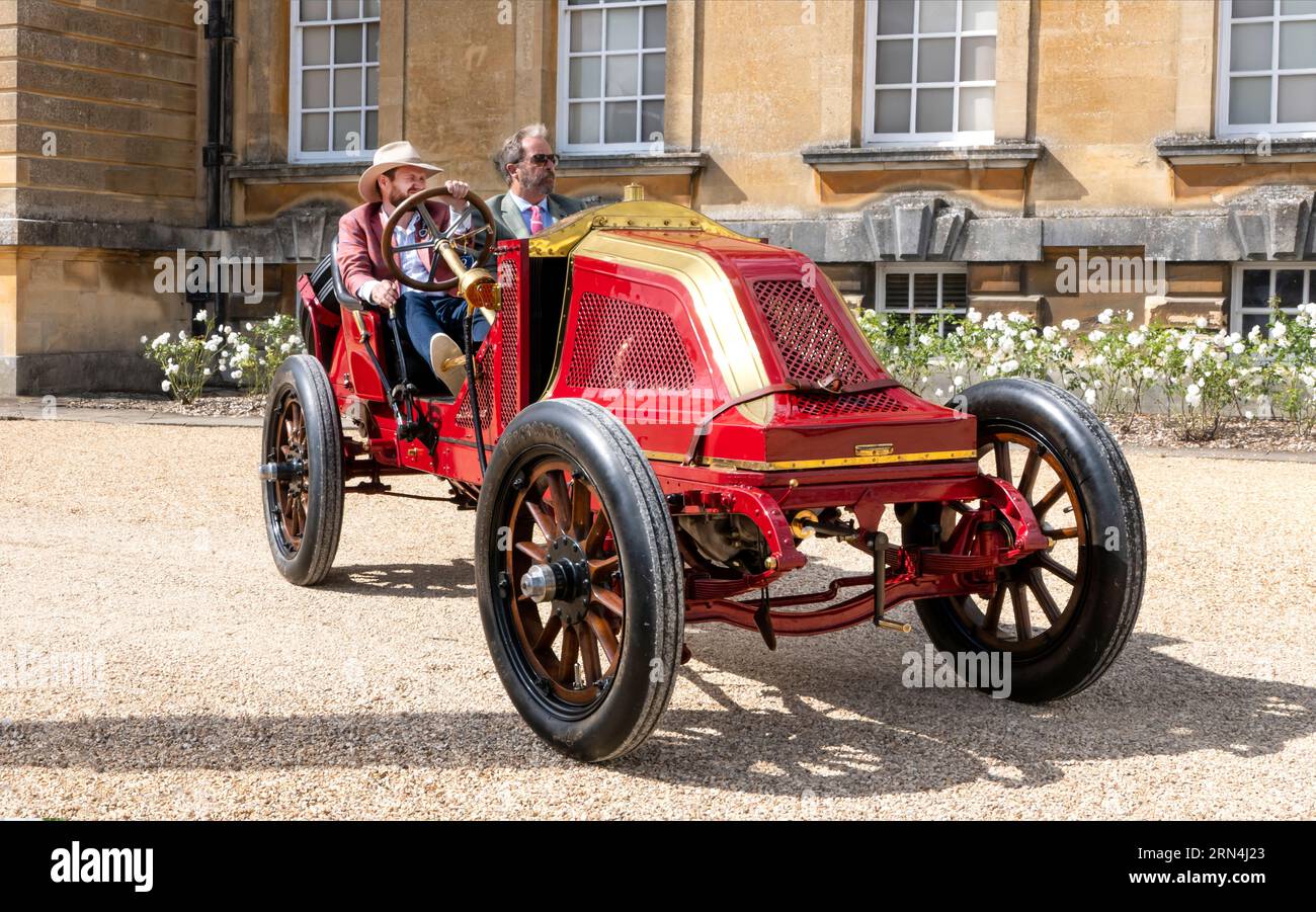 1907 Renault AI 35/45 HP at the 2023 Salon Prive Concours at Blenheim ...