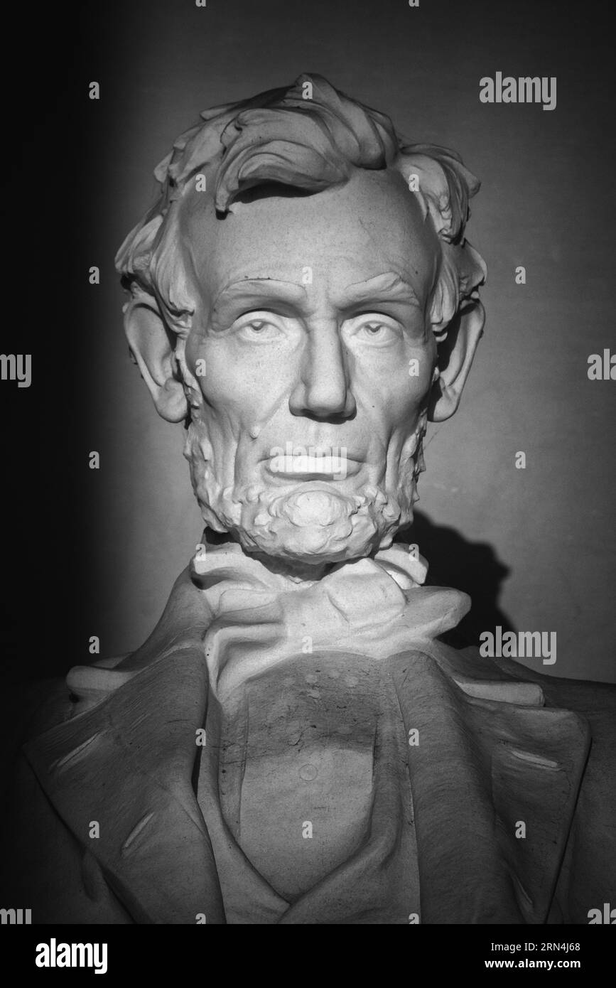 Abraham Lincoln statue, Lincoln Memorial, Washington, D.C. Black and ...