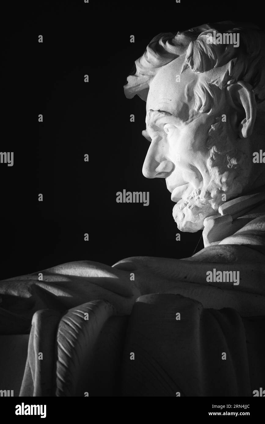 Abraham Lincoln statue, Lincoln Memorial, Washington, D.C. Black and ...