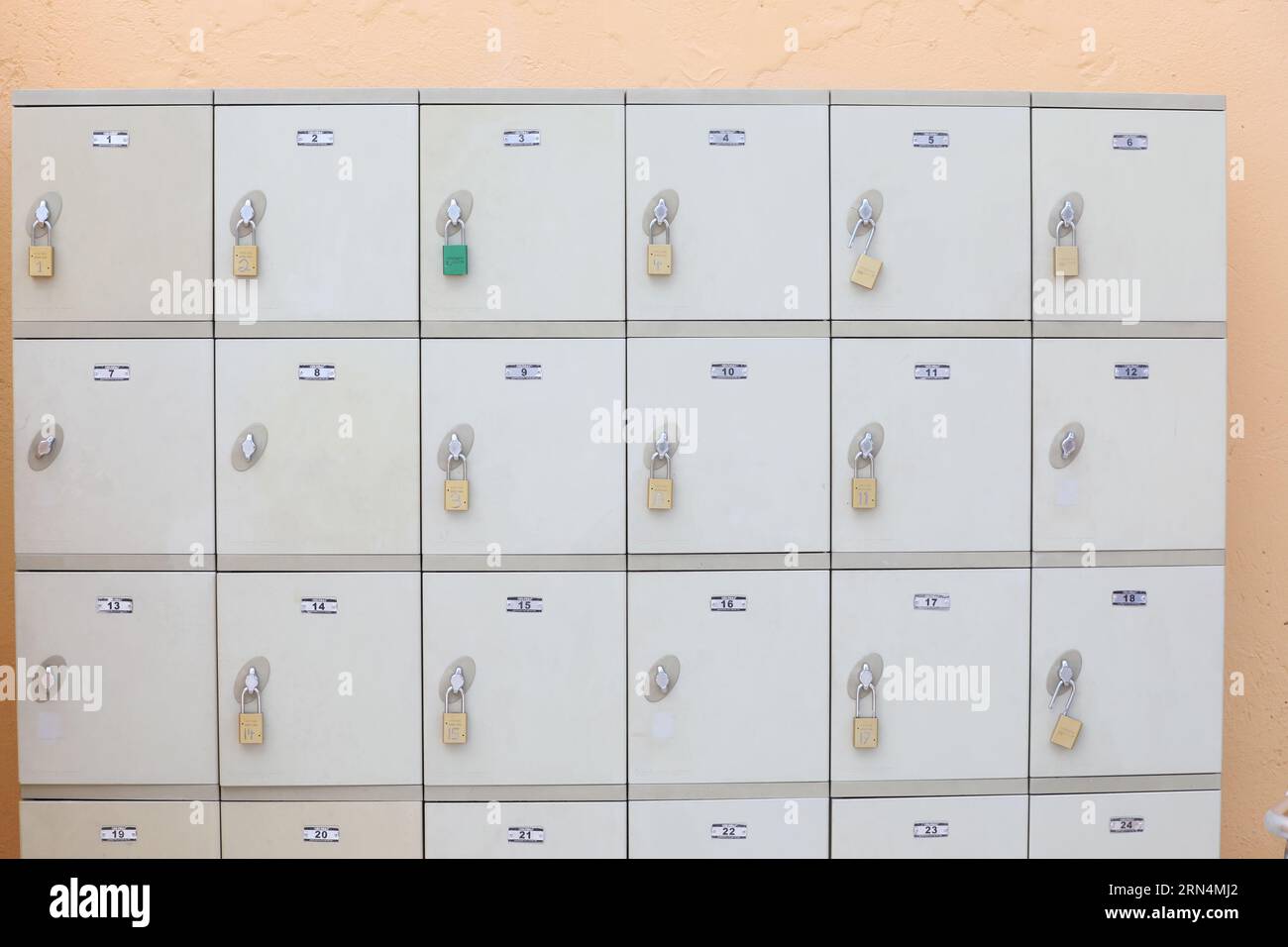 Lockers available for rent to store money, passport, handy or other ...