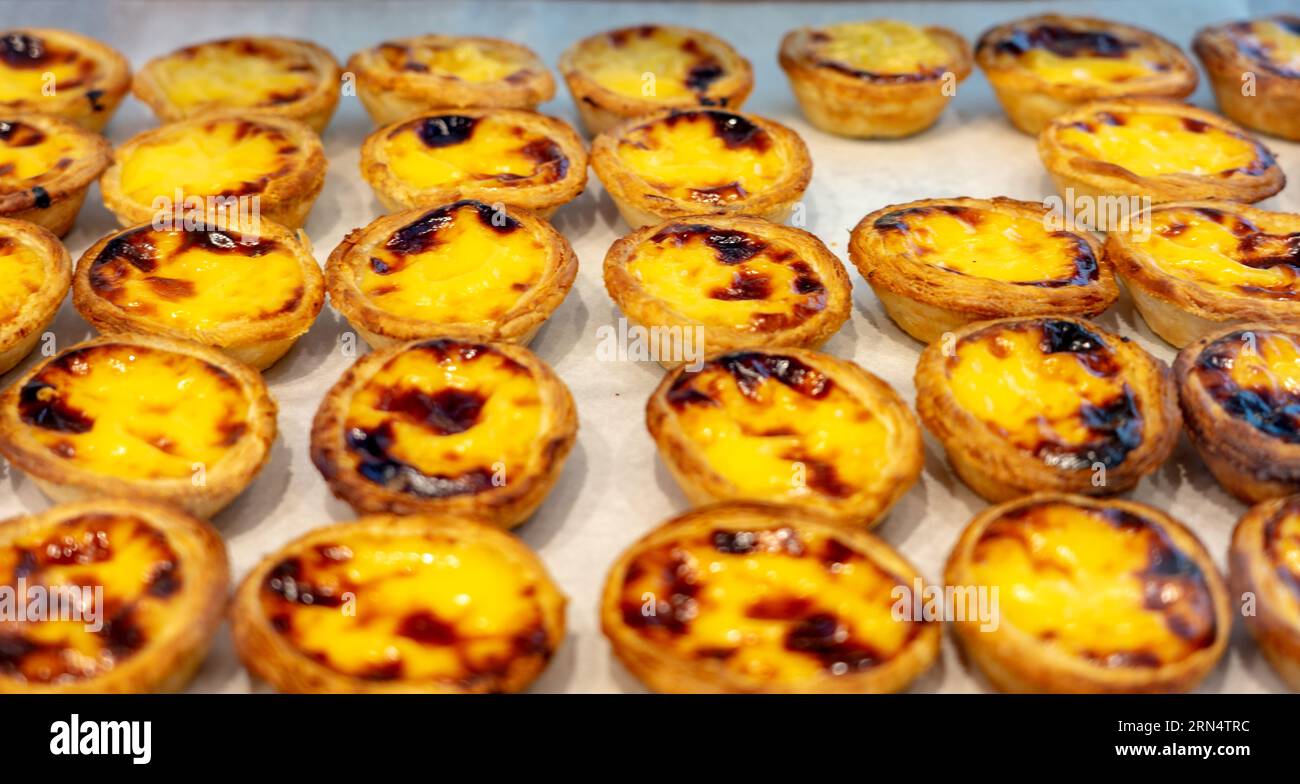 Pasteis de nata porto hi-res stock photography and images - Alamy