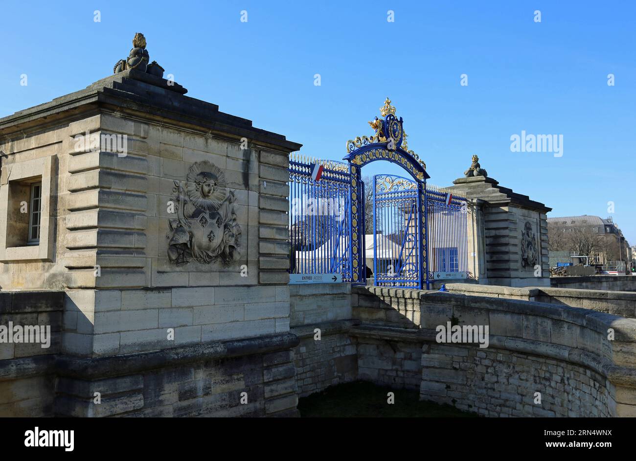 The main gate to The Army Museum, Paris, France Stock Photo - Alamy