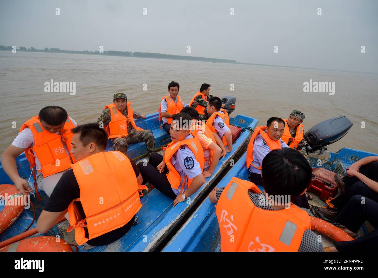 Ship river 1700 hi-res stock photography and images - Alamy