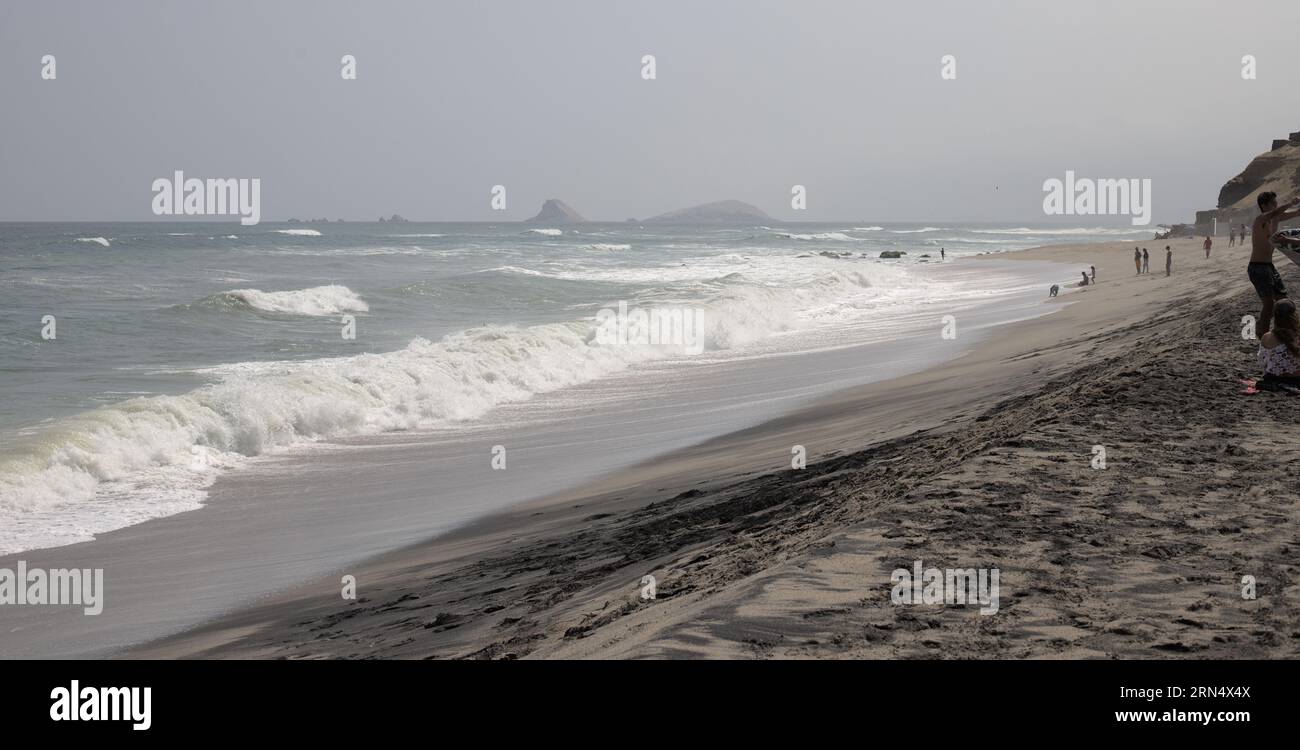 Punta Hermosa Beach in Lima Peru, the wale rock view Stock Photo - Alamy