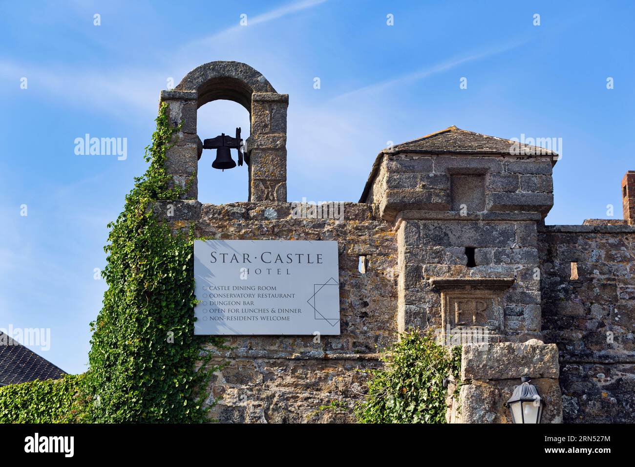 Garrison castle hi-res stock photography and images - Alamy
