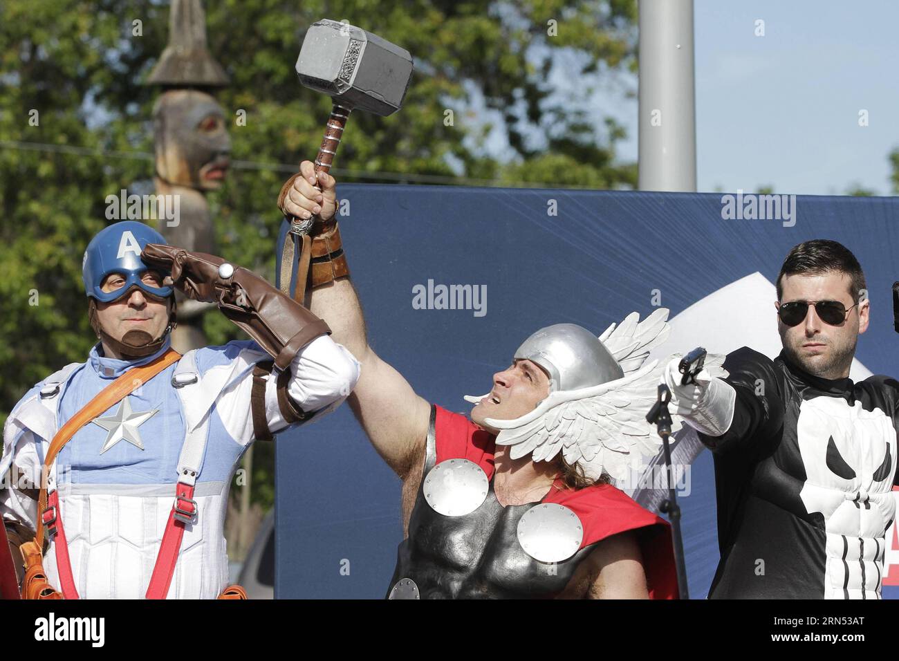 (150611) -- VANCOUVER, June 10, 2015 -- Participates gesture in front ...