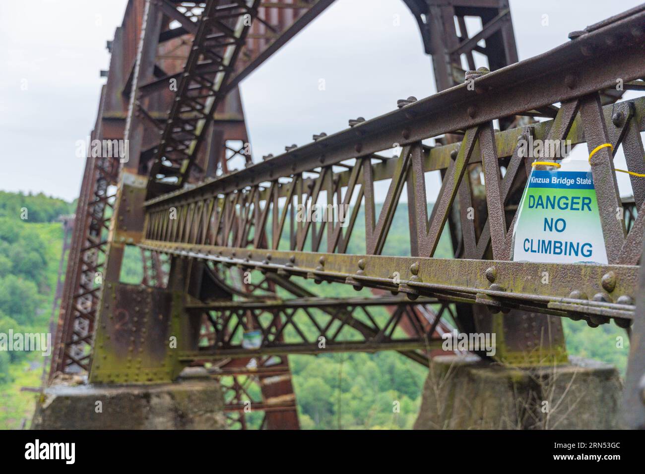 Danger keep out sign closed off area, safety sign Stock Photo - Alamy