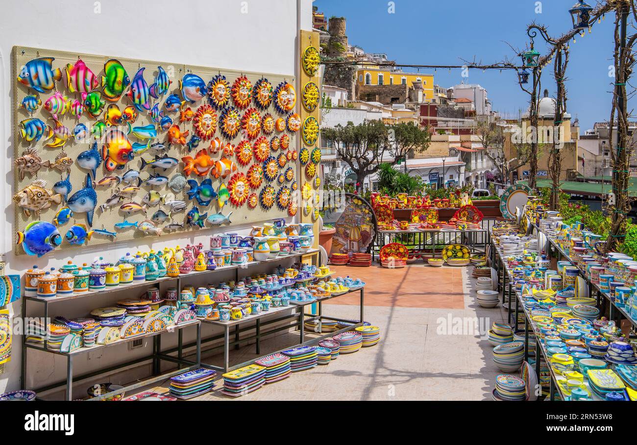 Typical ceramic shop in the centre, Positano, Amalfi Coast, Sorrento ...