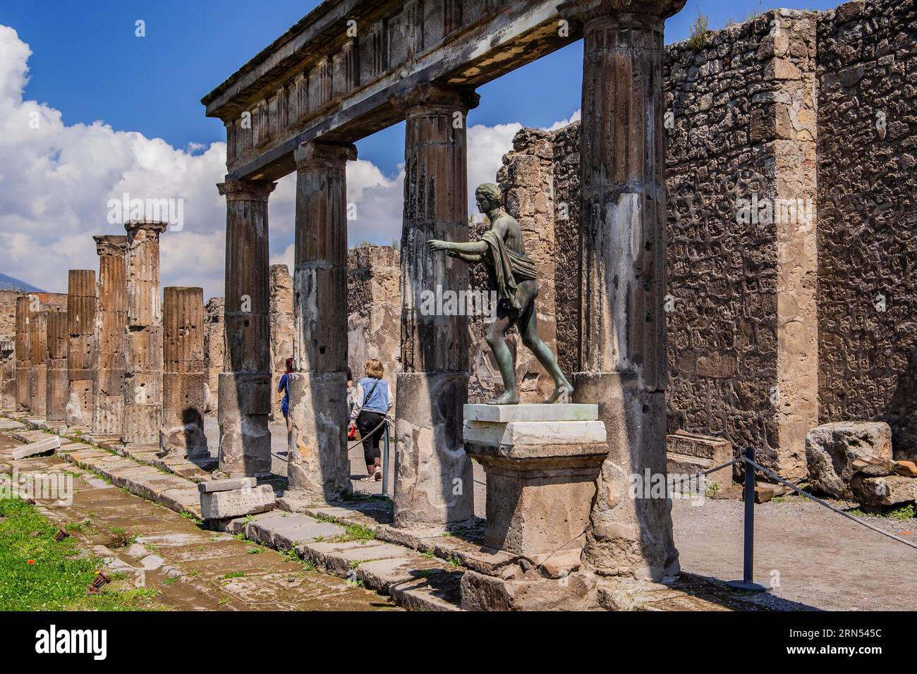 Sanctuary of Apollo with Apollo statue, Pompei, Gulf of Naples ...