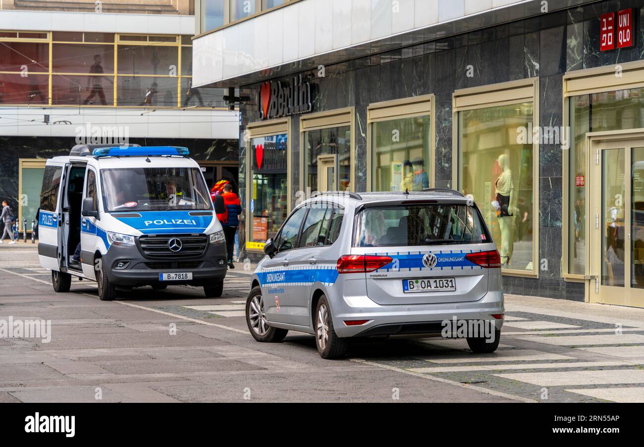 Emergency vehicles of the Berlin Police and Public Order Office ...
