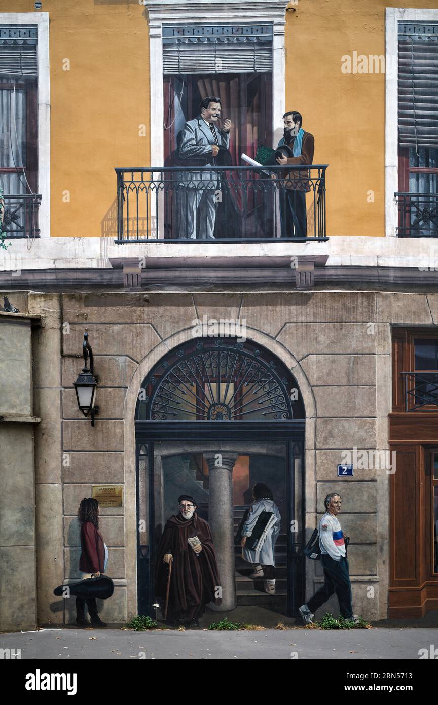 Fresco La Fresque des Lyonnais depicts famous inhabitants of the city ...