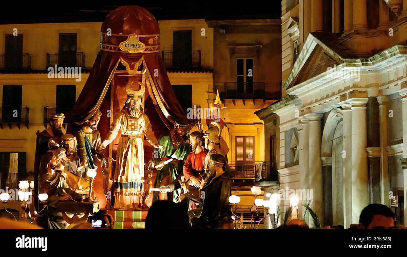 Chariot of Caiphas, night shot, Vare, processional chariot, illuminated ...
