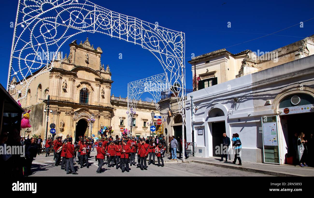Band, Processional Gate, Chiesa della Madonna del Carmine, Church ...
