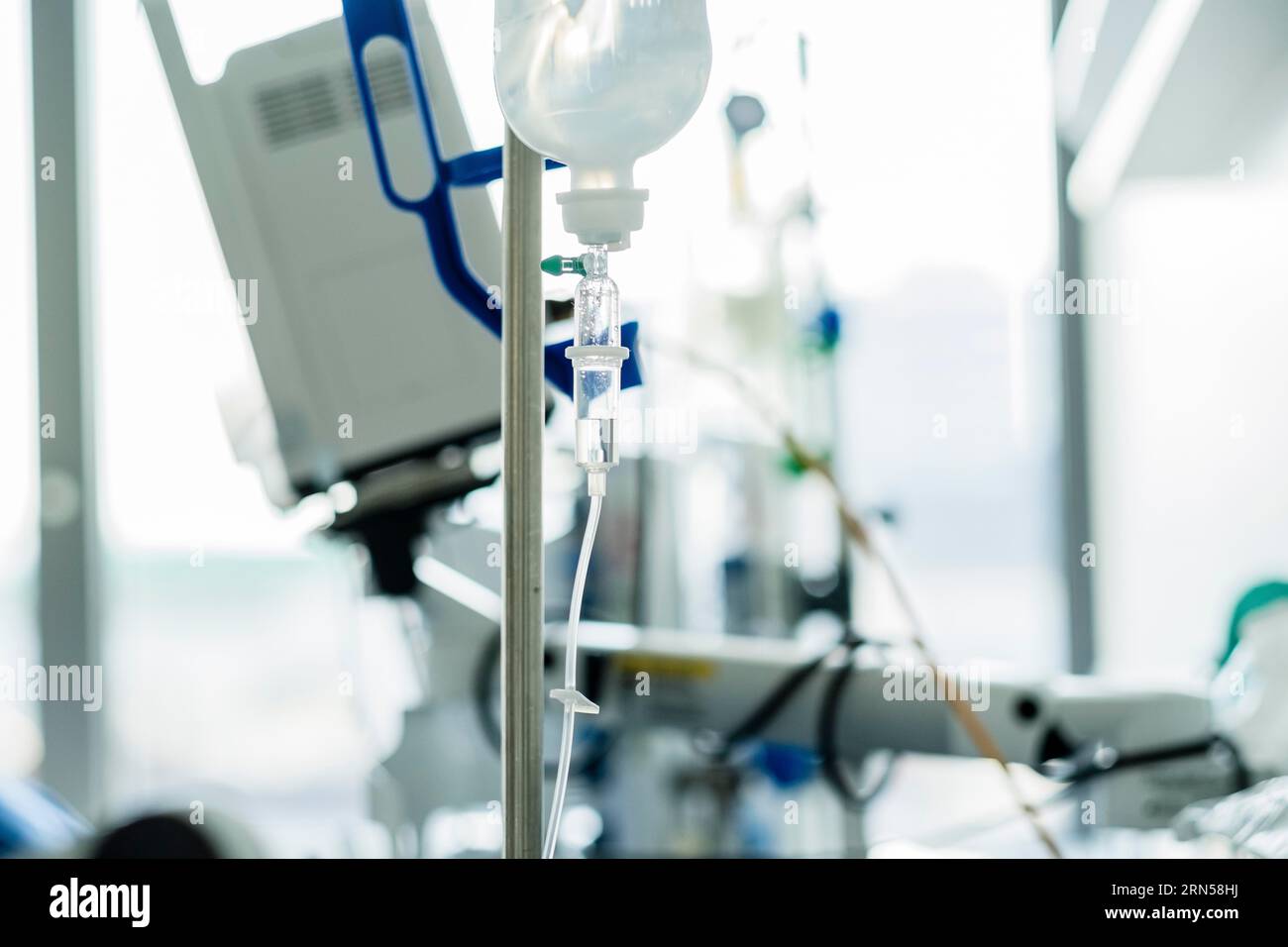 Infusion of a patient in a hospital Stock Photo - Alamy
