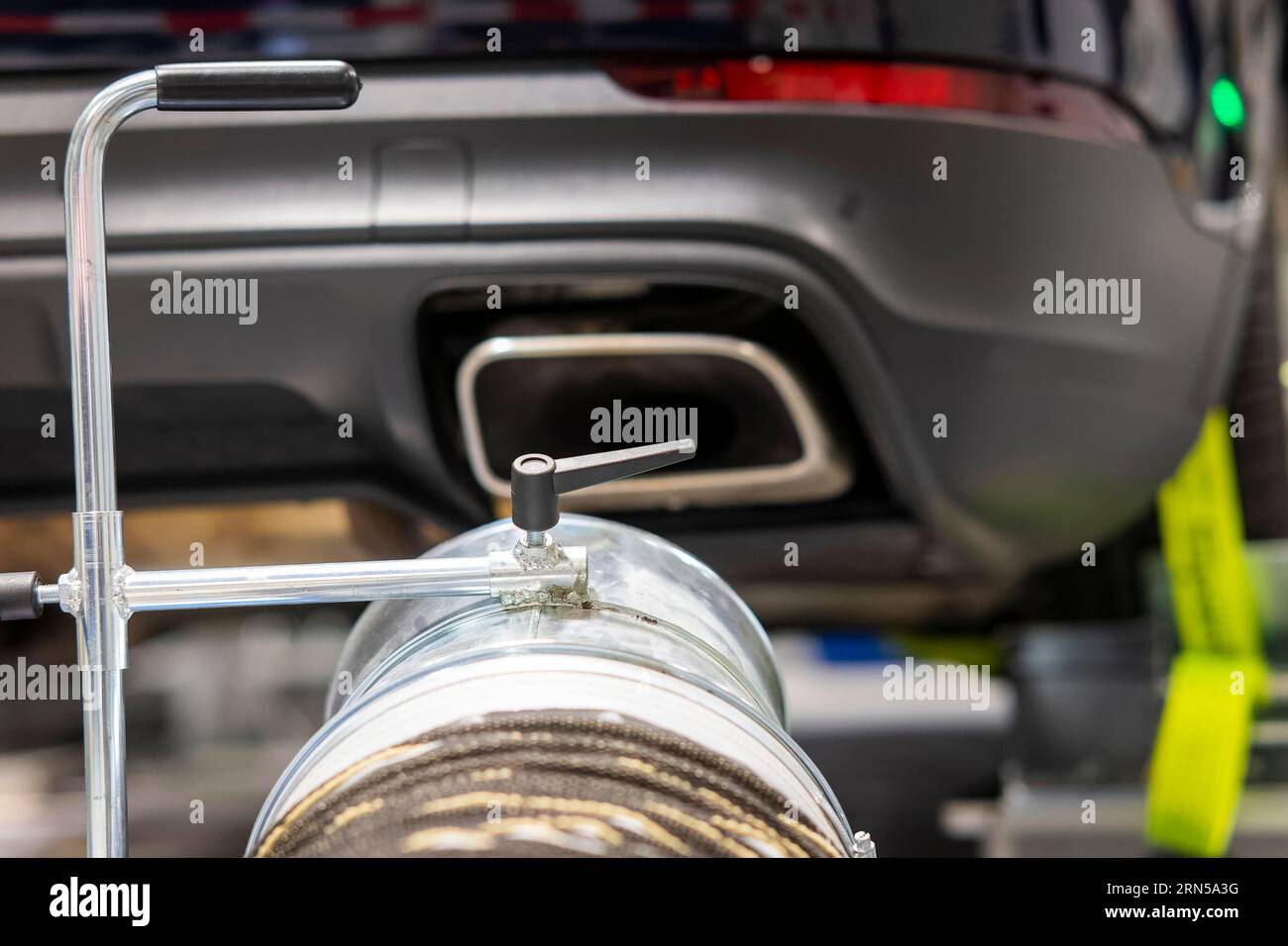 Vehicle Technical Test Centre Stock Photo - Alamy