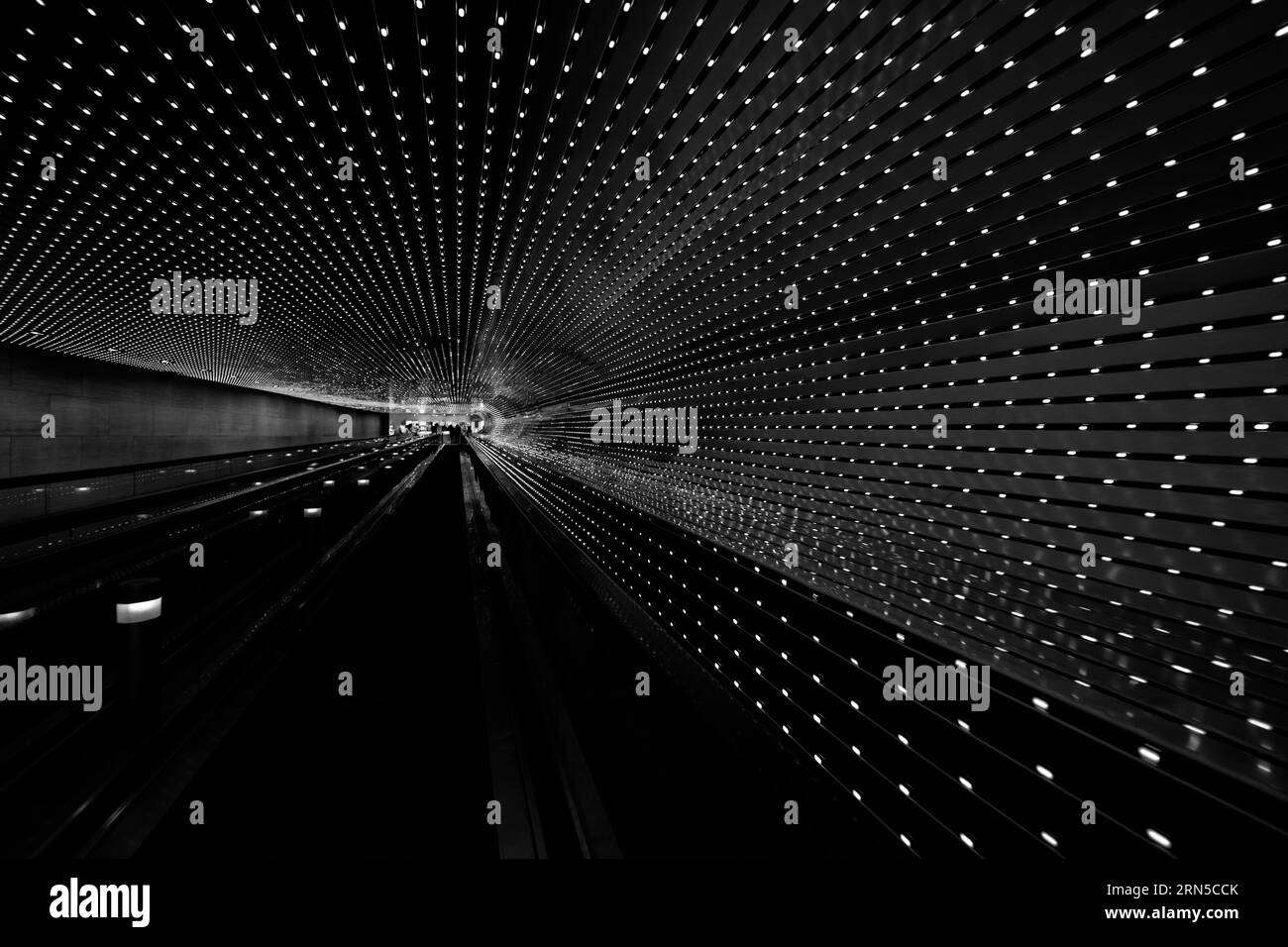 Dynamic led display Black and White Stock Photos & Images - Alamy