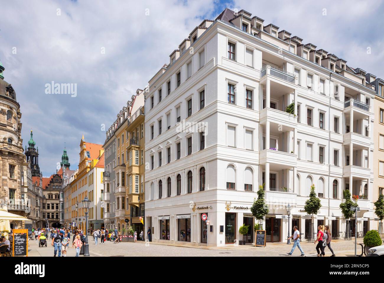 New buildings based on historical models as well as modern gap ...