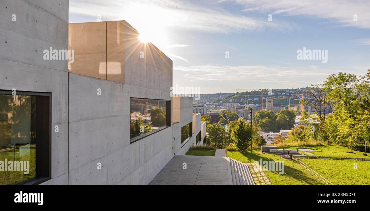New building John Cranko School in exposed concrete, ballet school ...