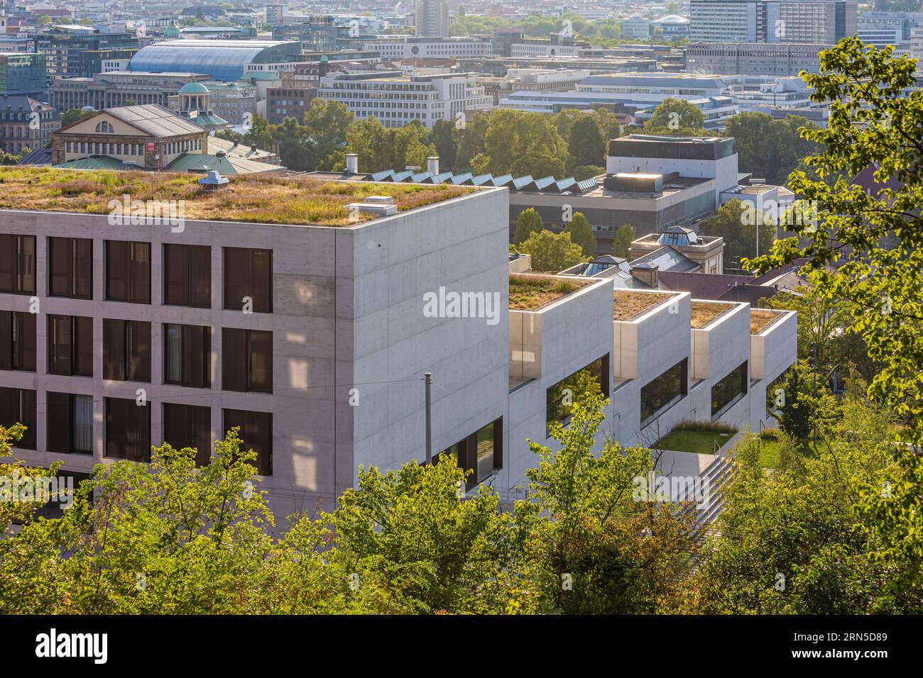 New building John Cranko School in exposed concrete, ballet school ...