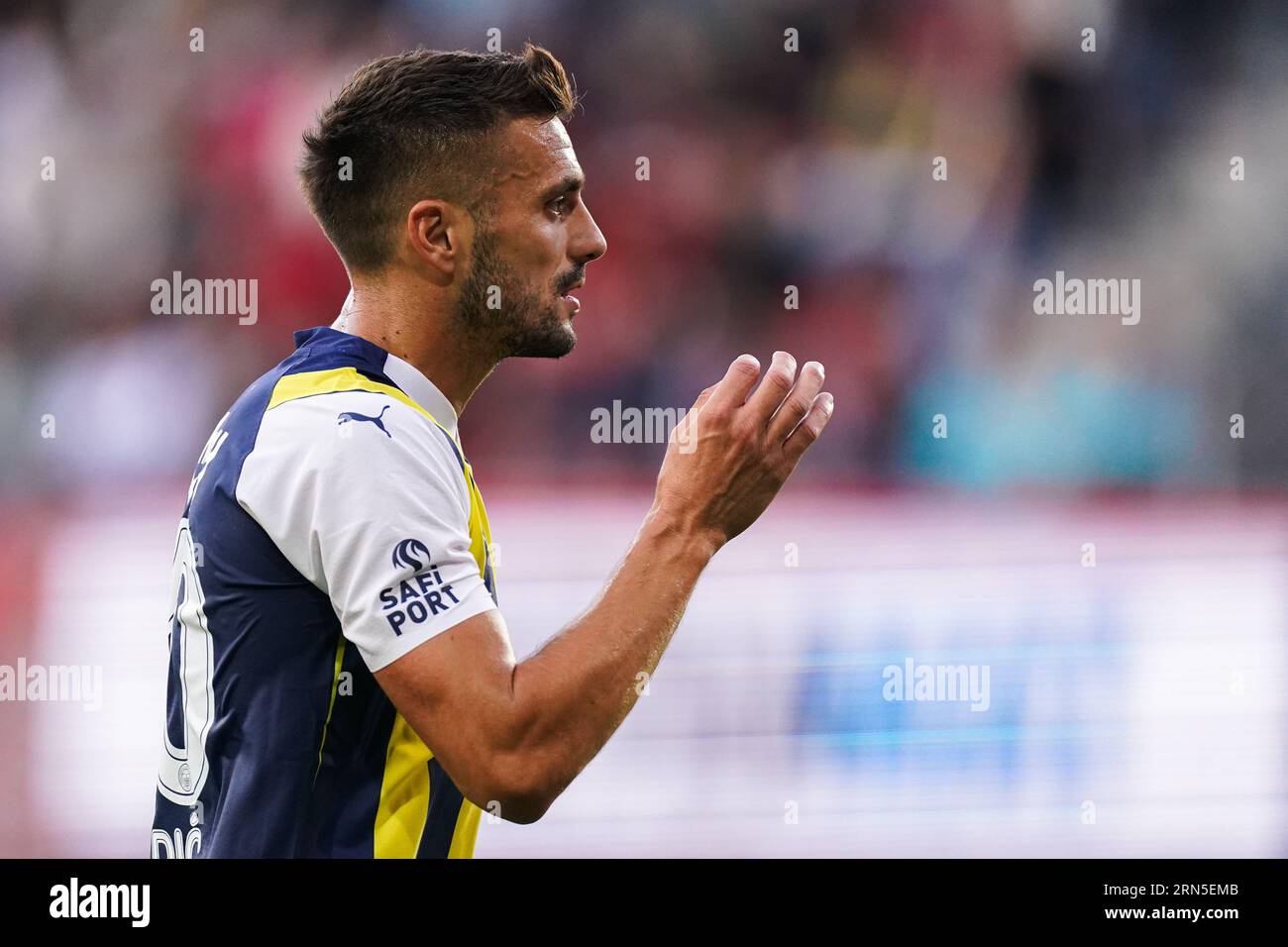Dusan tadic fenerbahce hi-res stock photography and images - Alamy