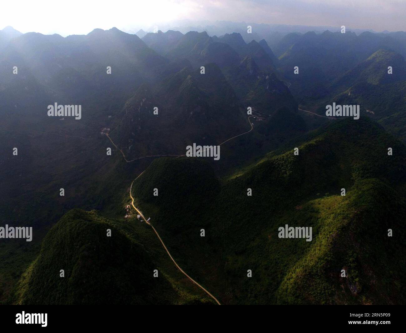 (150701) -- DAHUA, July 1, 2015 -- Photo taken on June 28, 2015 shows ...