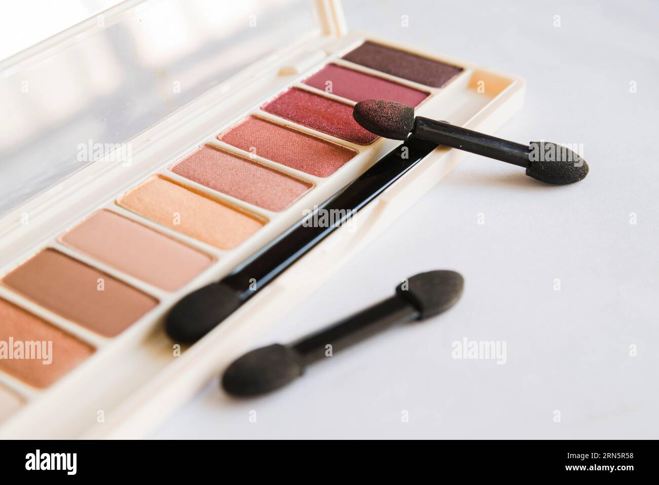 Matte eyeshadow hi-res stock photography and images - Alamy