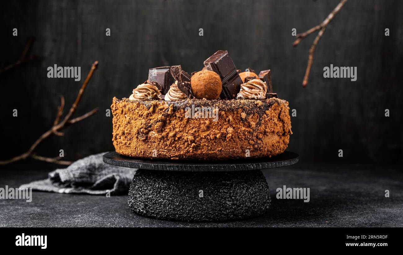 Lean chocolate hi-res stock photography and images - Alamy