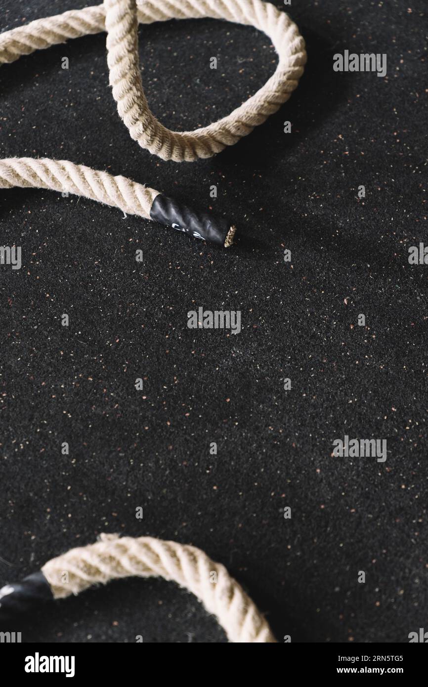 Heavy rope exercise hi-res stock photography and images - Alamy