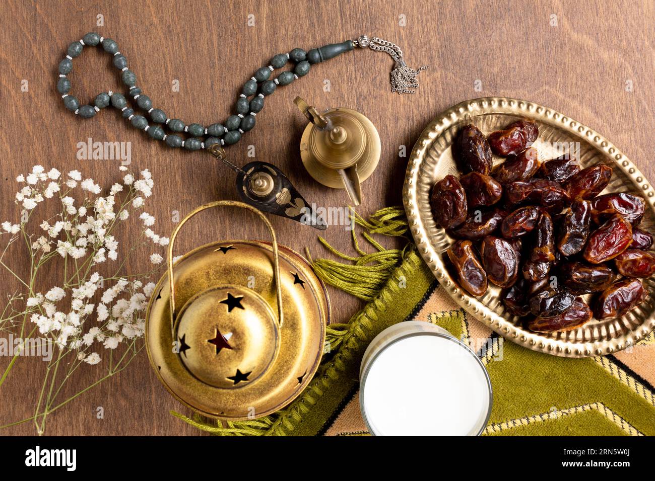Muslim element hi-res stock photography and images - Alamy
