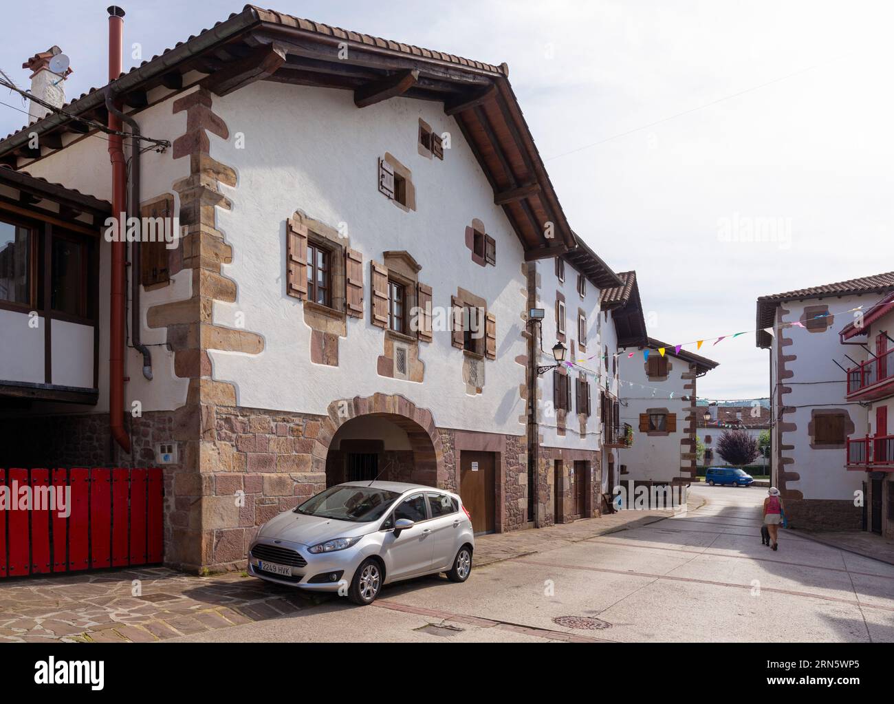Traditional basque architecture hi-res stock photography and images - Alamy